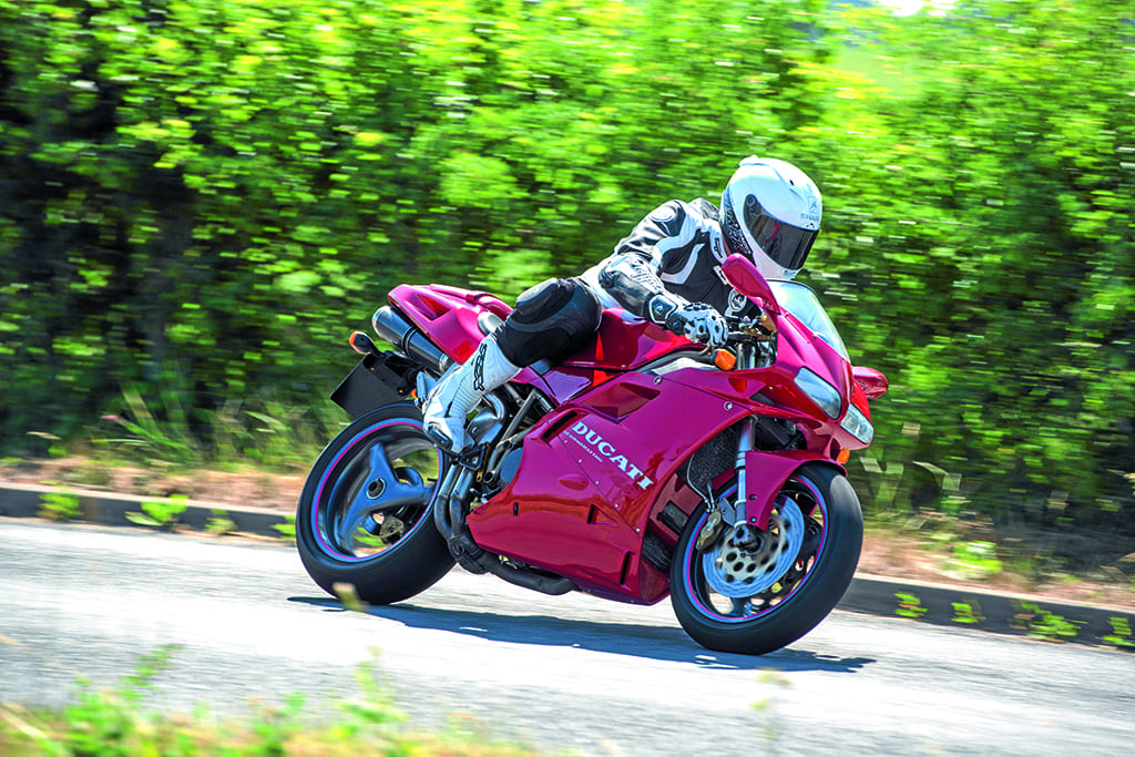 25th anniversary of the Ducati 9... - Features - Classic Bike Hub