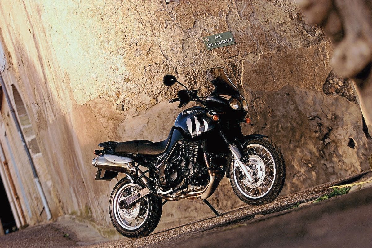Test Ride: 2001-2005 Triumph 955i Tiger | Classic Motorcycle Mechanics ...
