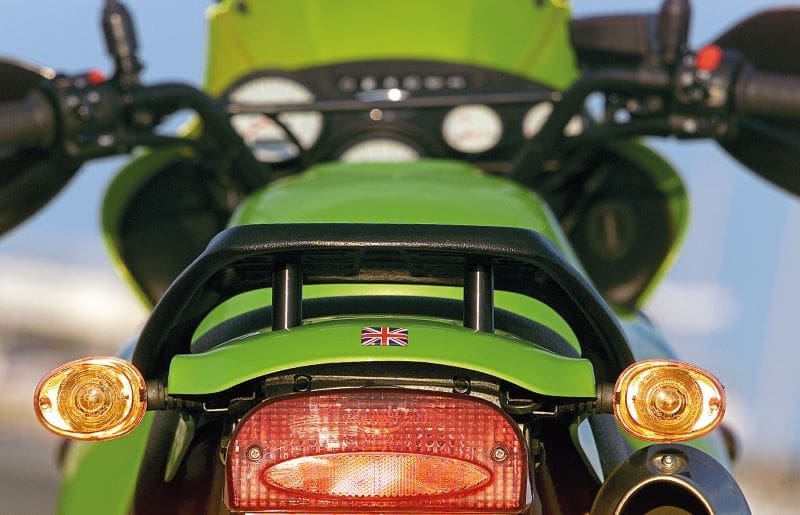 Test Ride: 2001-2005 Triumph 955i Tiger | Classic Motorcycle Mechanics ...