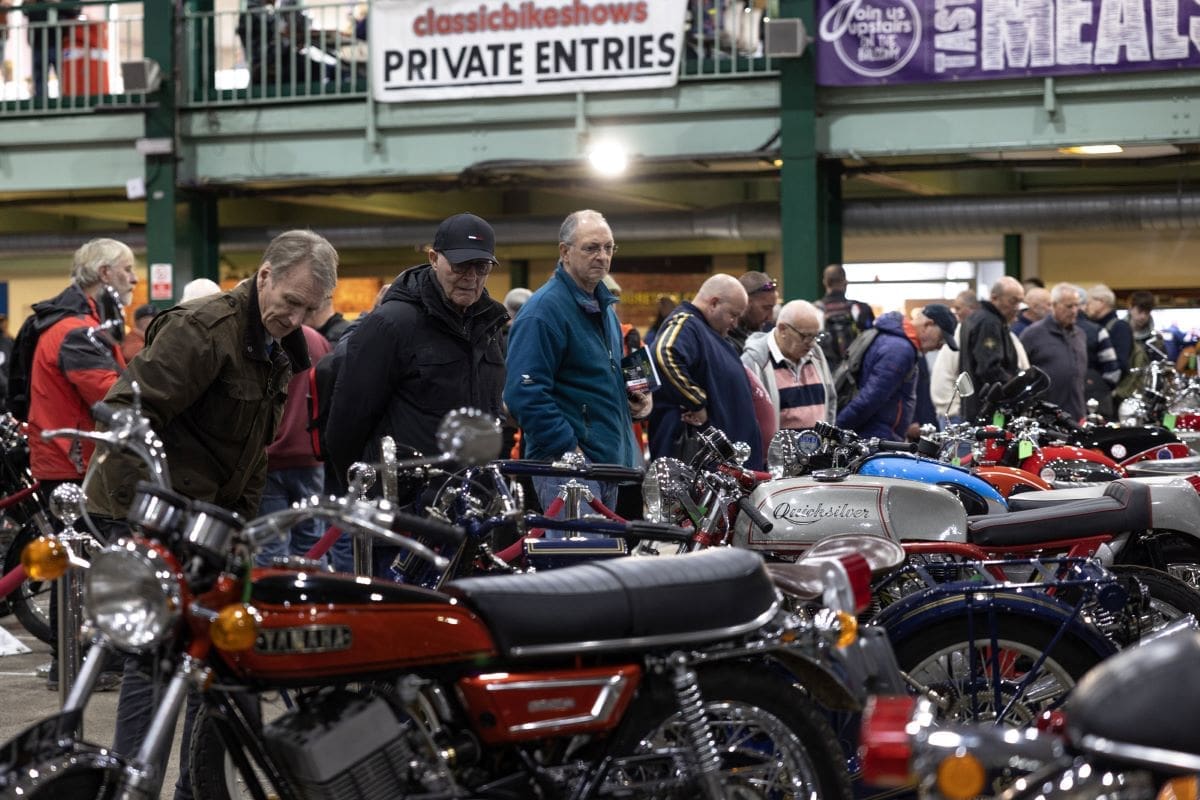 World first: Record-breaking collection of Brough Superior SS100s to ...